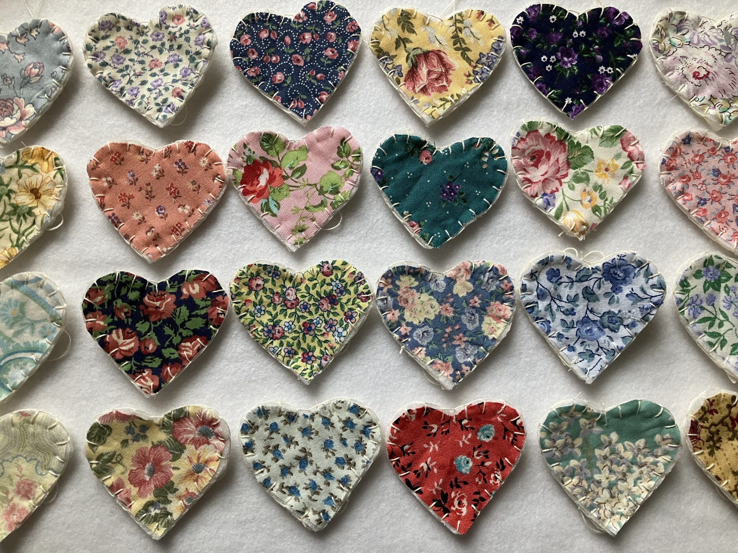 Penny Rug Heart Applique Ornaments - Set of 12 - My Community Made