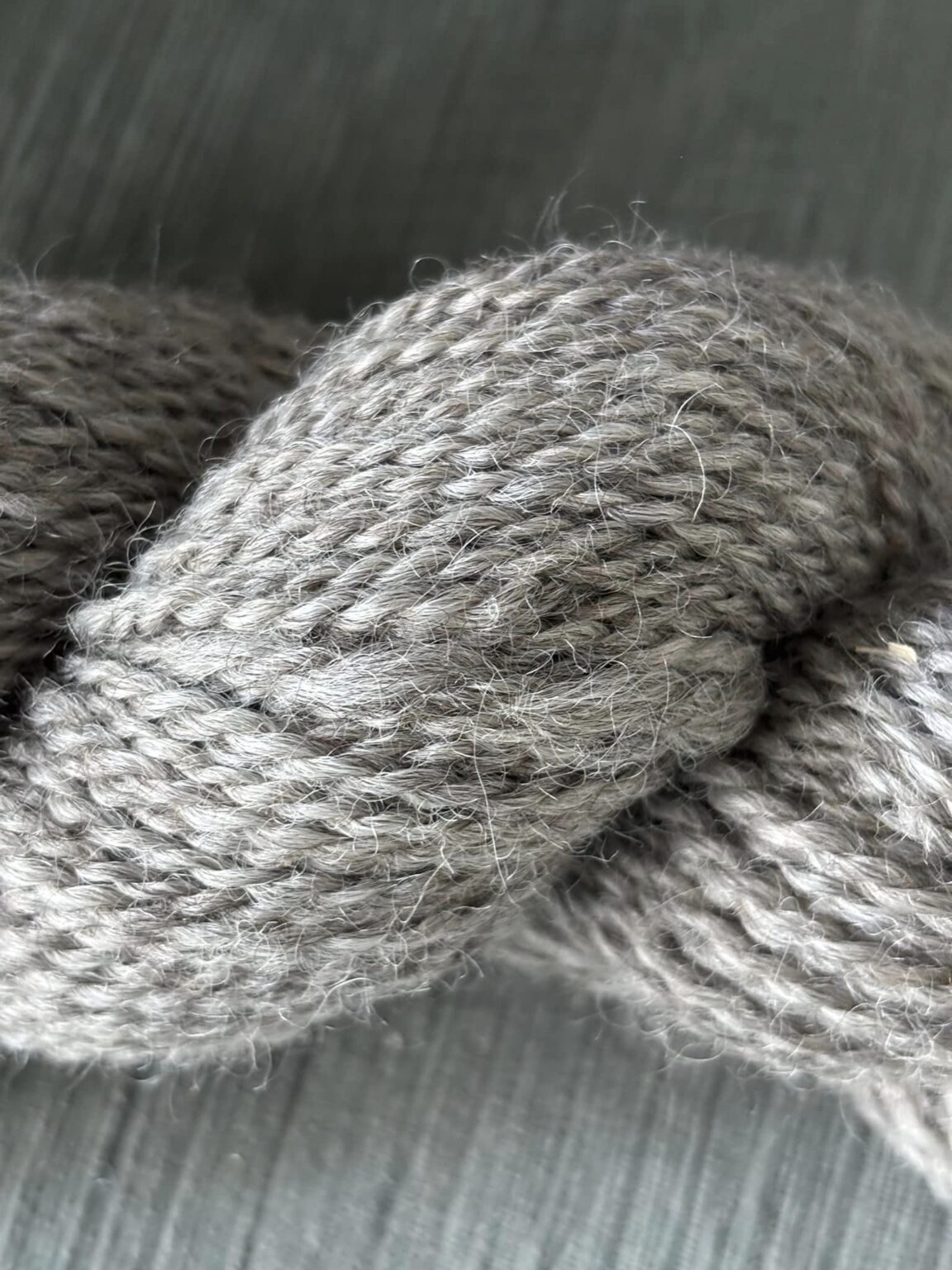100% Romney Yarn- Natural Grey worsted weight - My Community Made